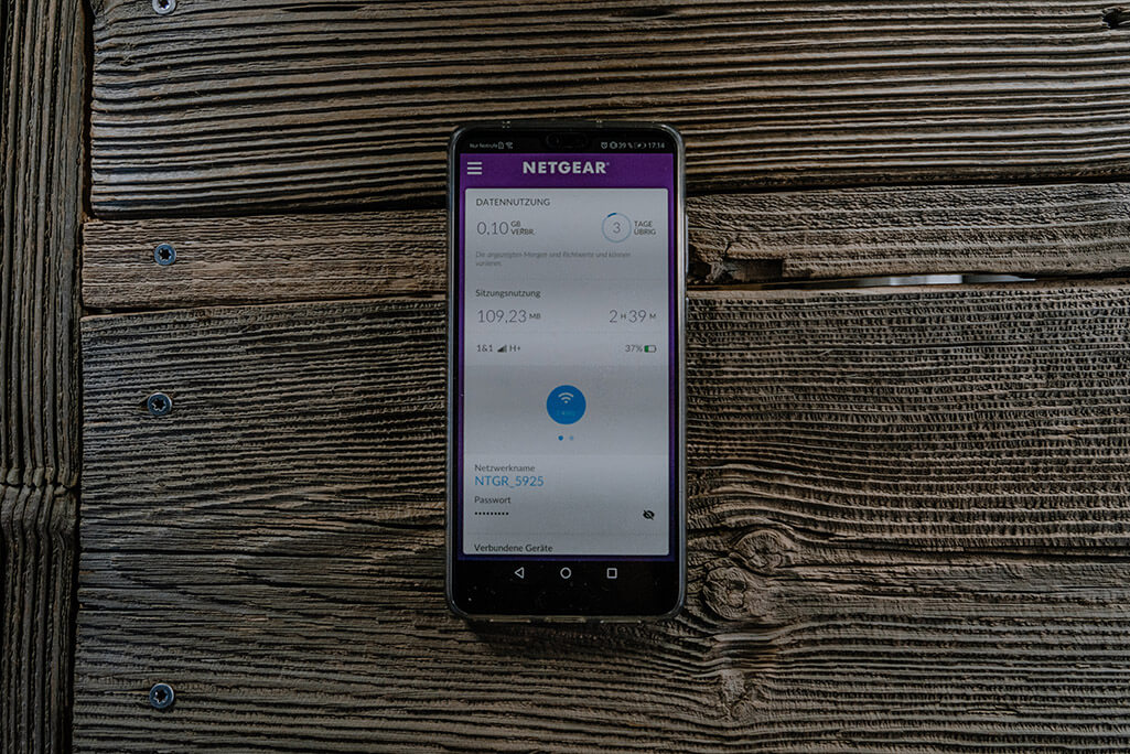 Internet im Campervan - der mobile Router NETGEAR Nighthawk M1 im Test ...